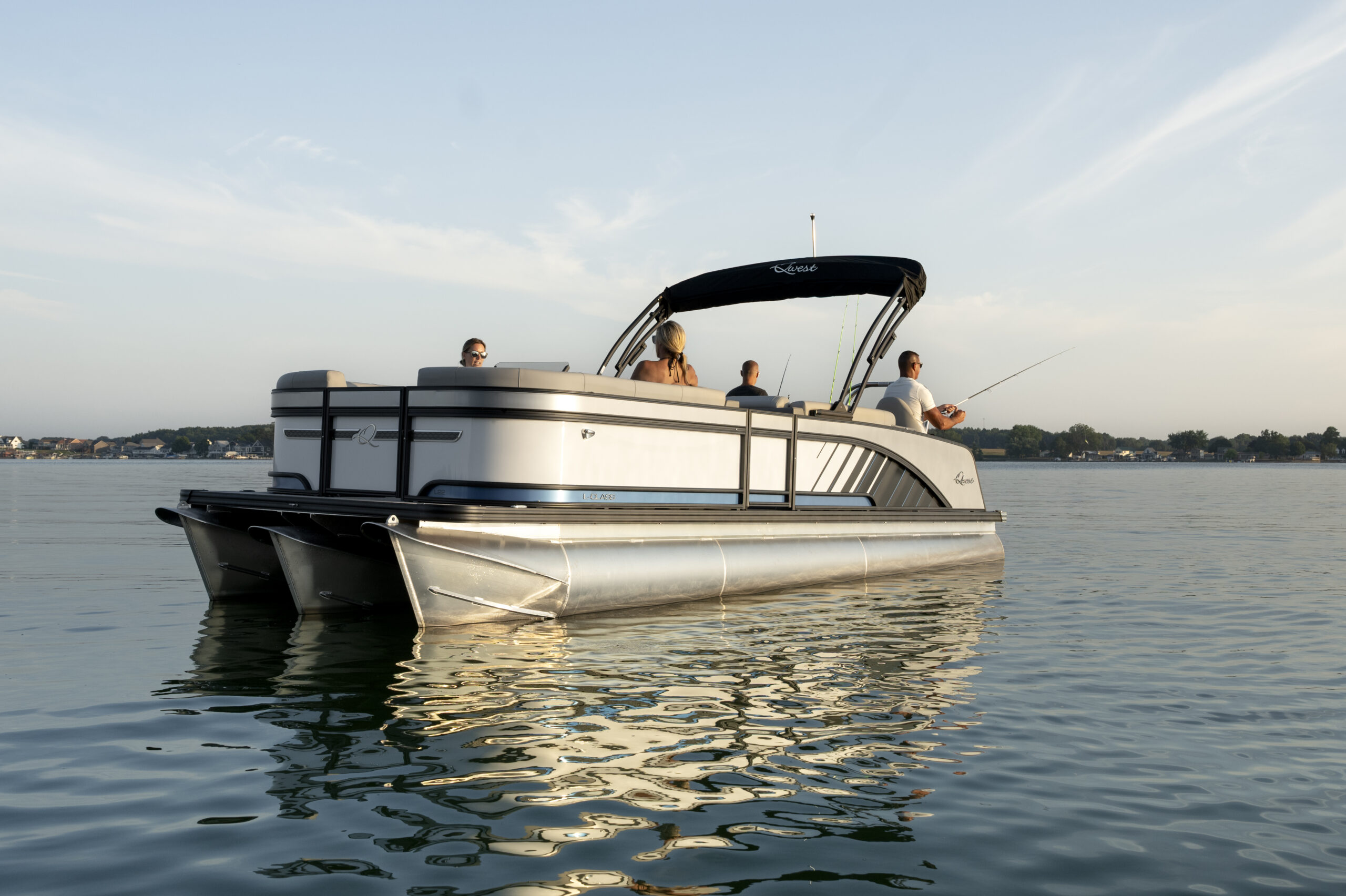 2026 New Features - Qwest Pontoons